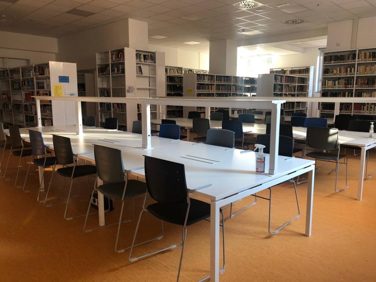 The Economics Library reopens in the renovated building D | Università ...