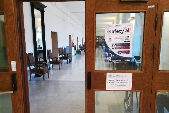 Chiusura spazio studio corridoio II piano dal 25 al 30 gennaio ...